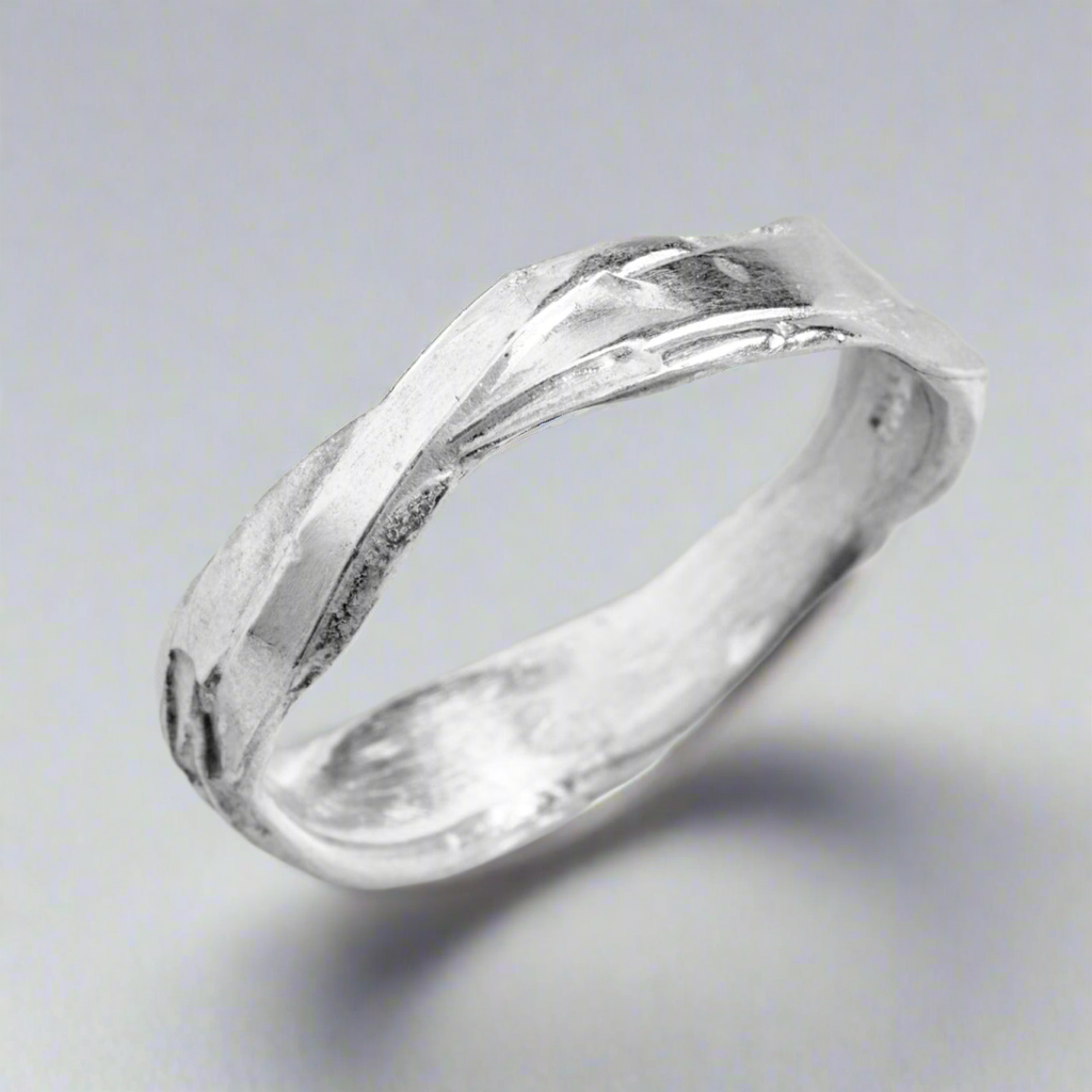Narrow Twisted Ribbon Ring By Fi Mehra – Emma White & The Jewellery Makers